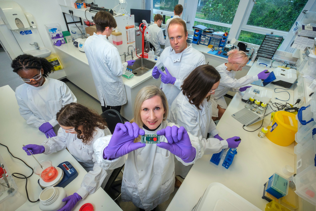 Cytomos secures £4M to advance new approach to cell analysis